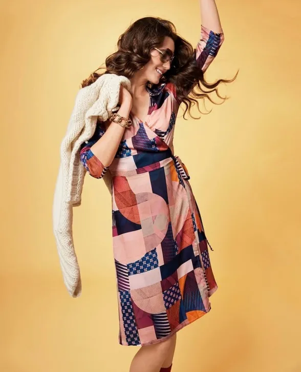 Burda Easy 1 - 2025 - De Stoffenkraam > Bestel uw stoffen online.