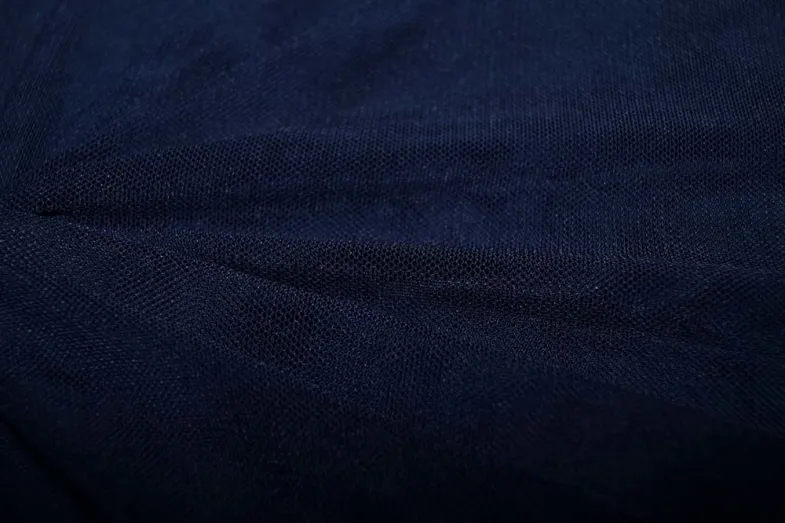 Polyester stof - Mesh heel - donkerblauw - 0695-600 - De Stoffenkraam ...